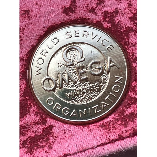 Vintage OMEGA WATCH CASE with ‘WORLD SERVICE ORGANIZATION’ medallion ...