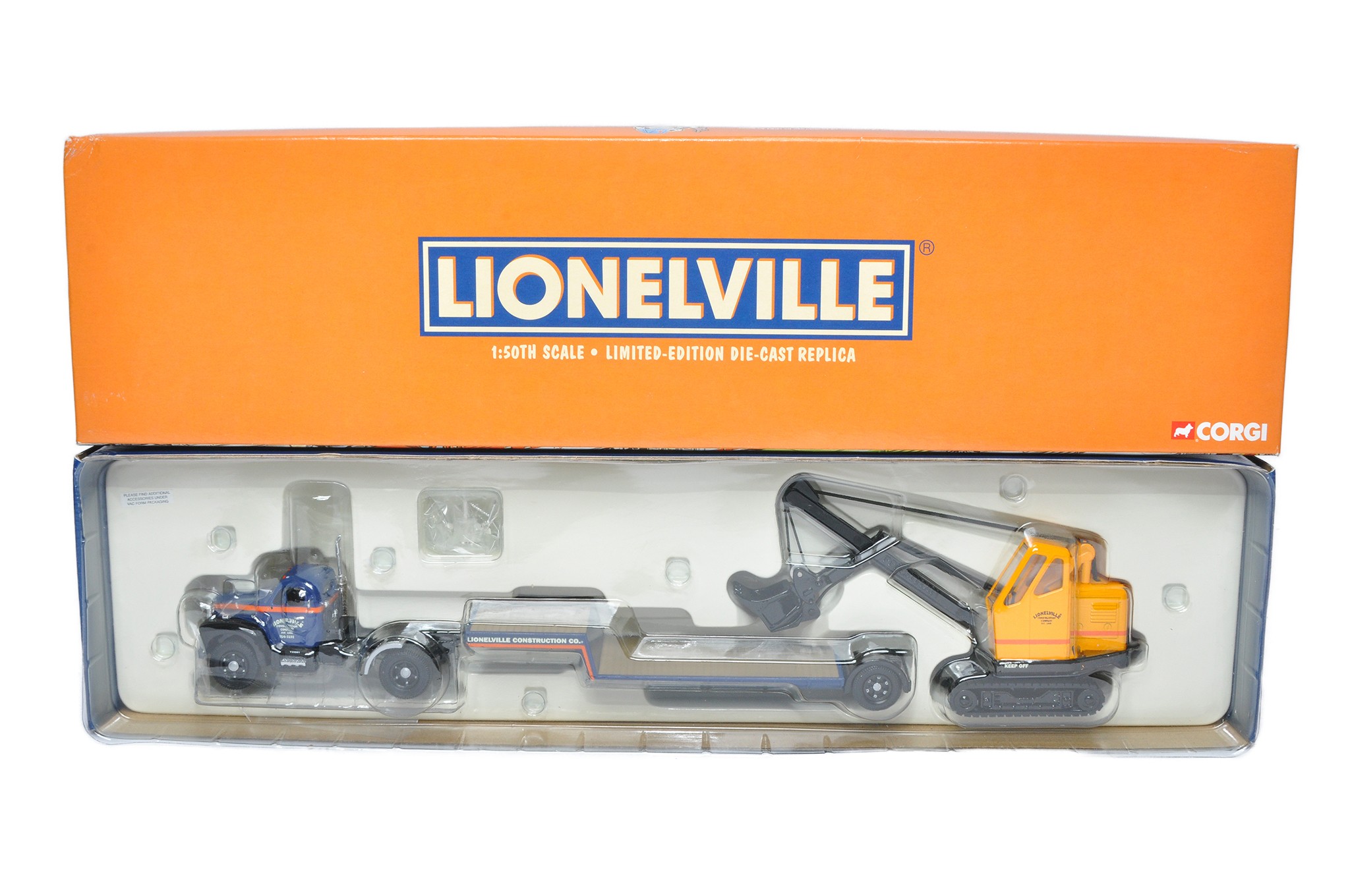 Corgi 1/50 diecast truck / construction model issue comprising Mack Low ...