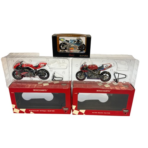 A group of three boxed motorcycle models including two Minichamps 1:12 ...