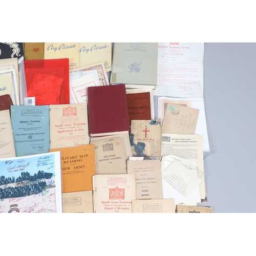 AN INTERESTING COLLECTION OF SECOND WORLD WAR EPHEMERA, TRAINING MANUALS, POSTCARDS AND OTHER ITEMS.