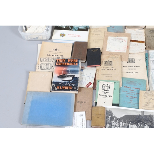 AN INTERESTING COLLECTION OF SECOND WORLD WAR EPHEMERA, TRAINING MANUALS, POSTCARDS AND OTHER ITEMS.