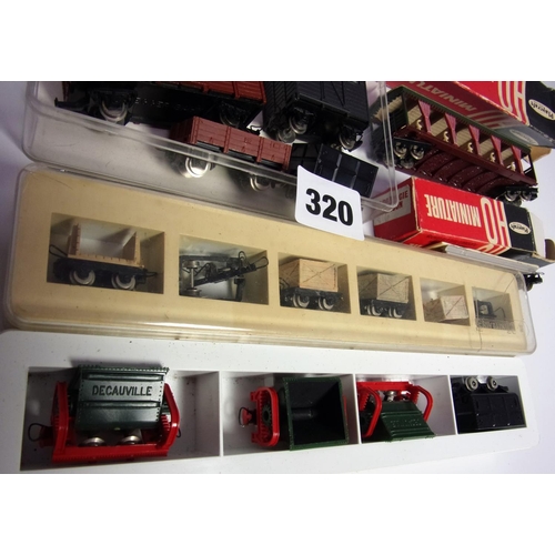 009 GAUGE MODEL RAILWAY ROLLING STOCK, FREIGHT WAGONS COMPRISING 2 X ...