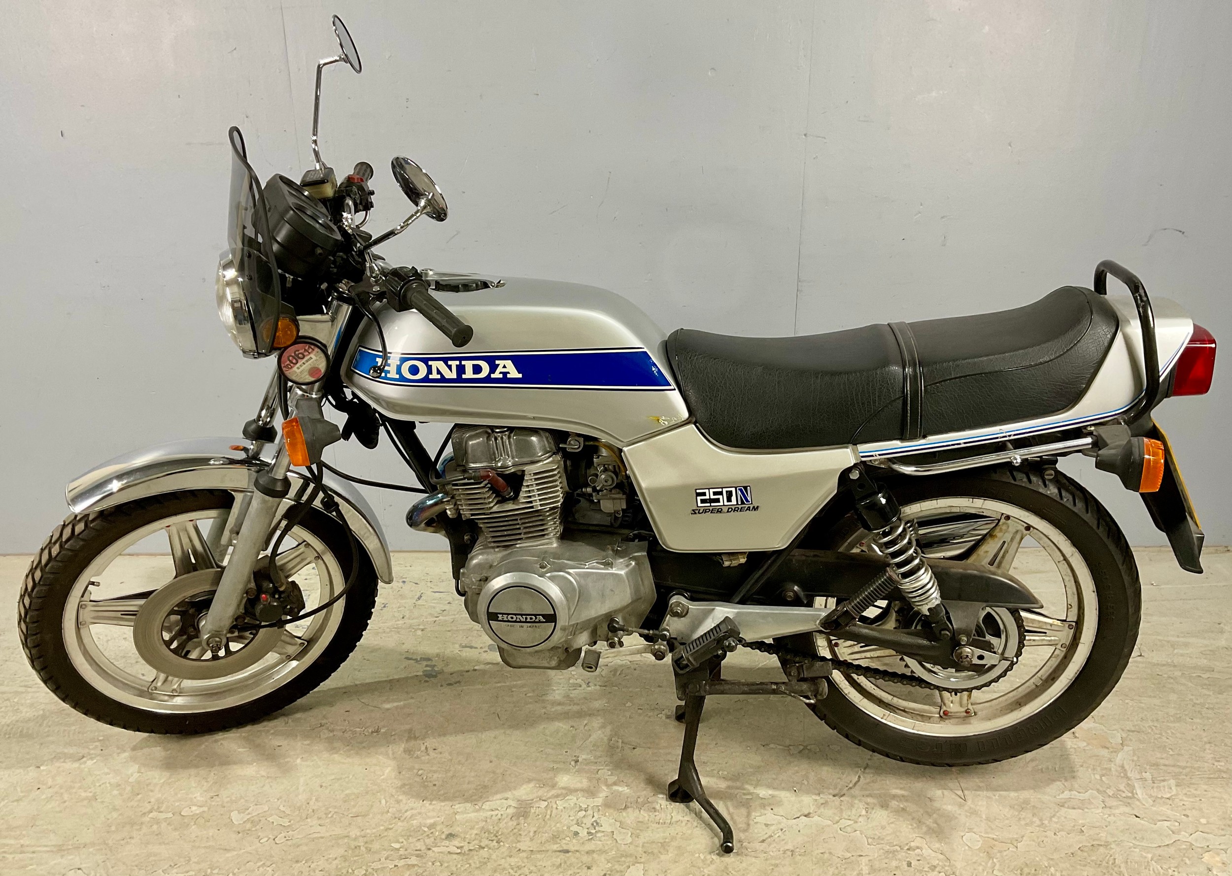HONDA 250N SUPER DREAM XOF 655 T. FIRST REGISTERED 1979