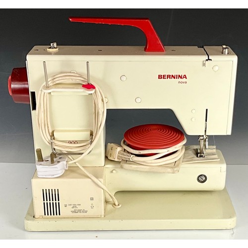 BERNINA NOVA CASED SEWING MACHINE WITH LEAD, ACCESSORIES AND INSTRUCTIONS