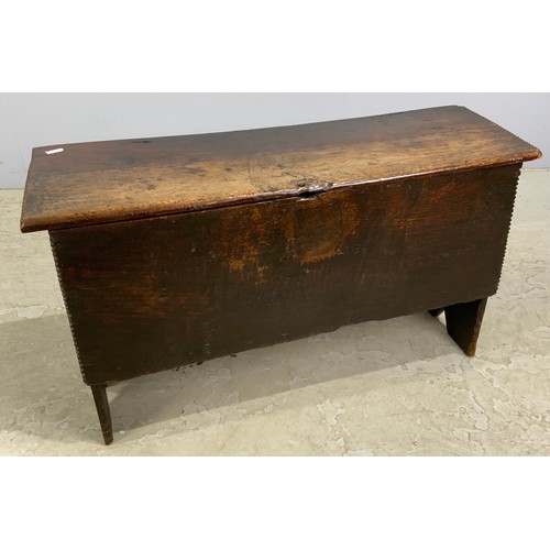 ANTIQUE OAK SWORD BOX