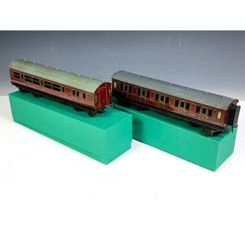 BASSETT LOWKE LMS CORRIDOR COACHES, BOTH IN REPRO BOXES, 3RD BRAKE END ...