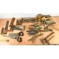 QUANTITY OF HAND TOOLS INC HAMMERS / SAWS / CHISELS ETC