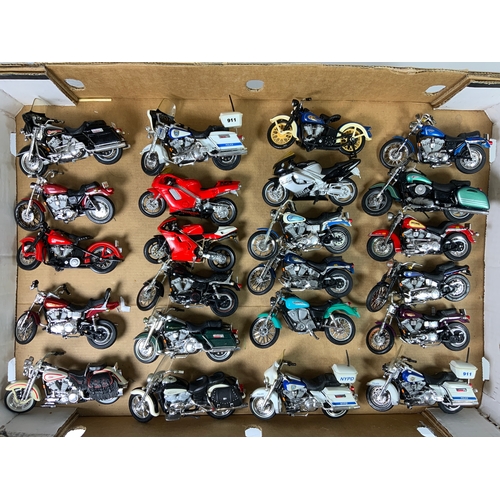23 MAISTO MOTORCYCLE MODELS, ALL U/B