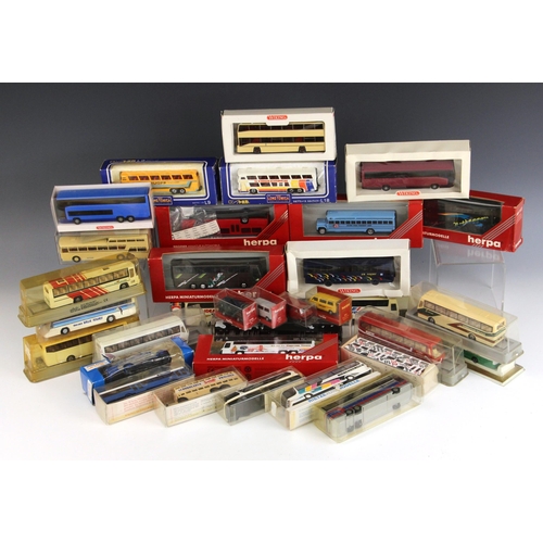 A collection of 1/76 scale die-cast model vehicles by Corgi, Gilbow ...