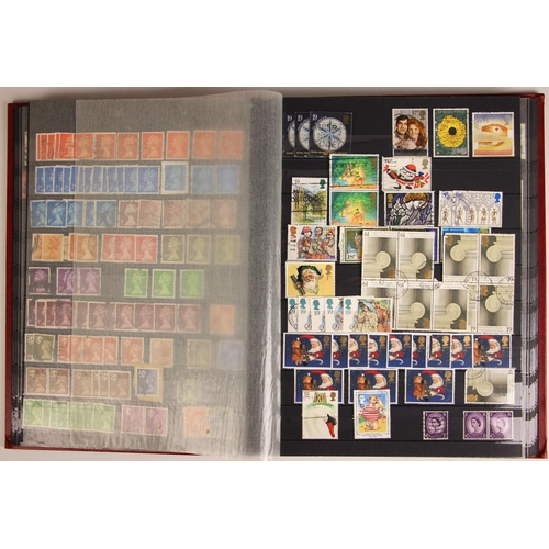 A Great Britain stamp collection to two albums, mainly mint QE2, to ...