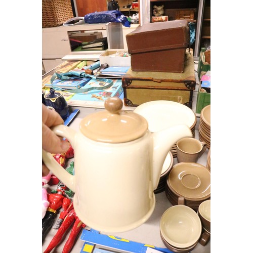 Denby dinner set (cinnamon) & coffee set