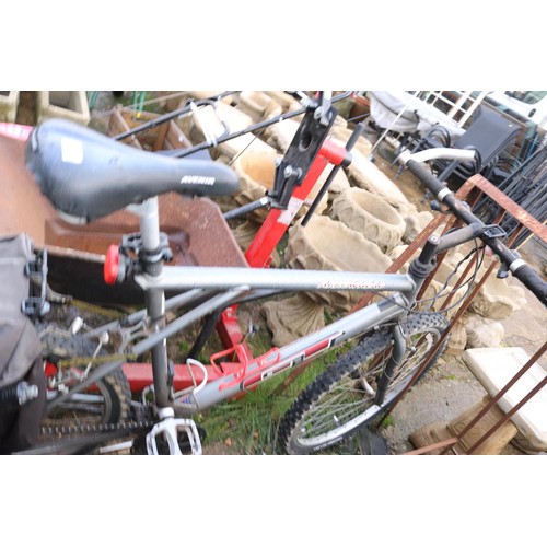 GT arrowhead bike