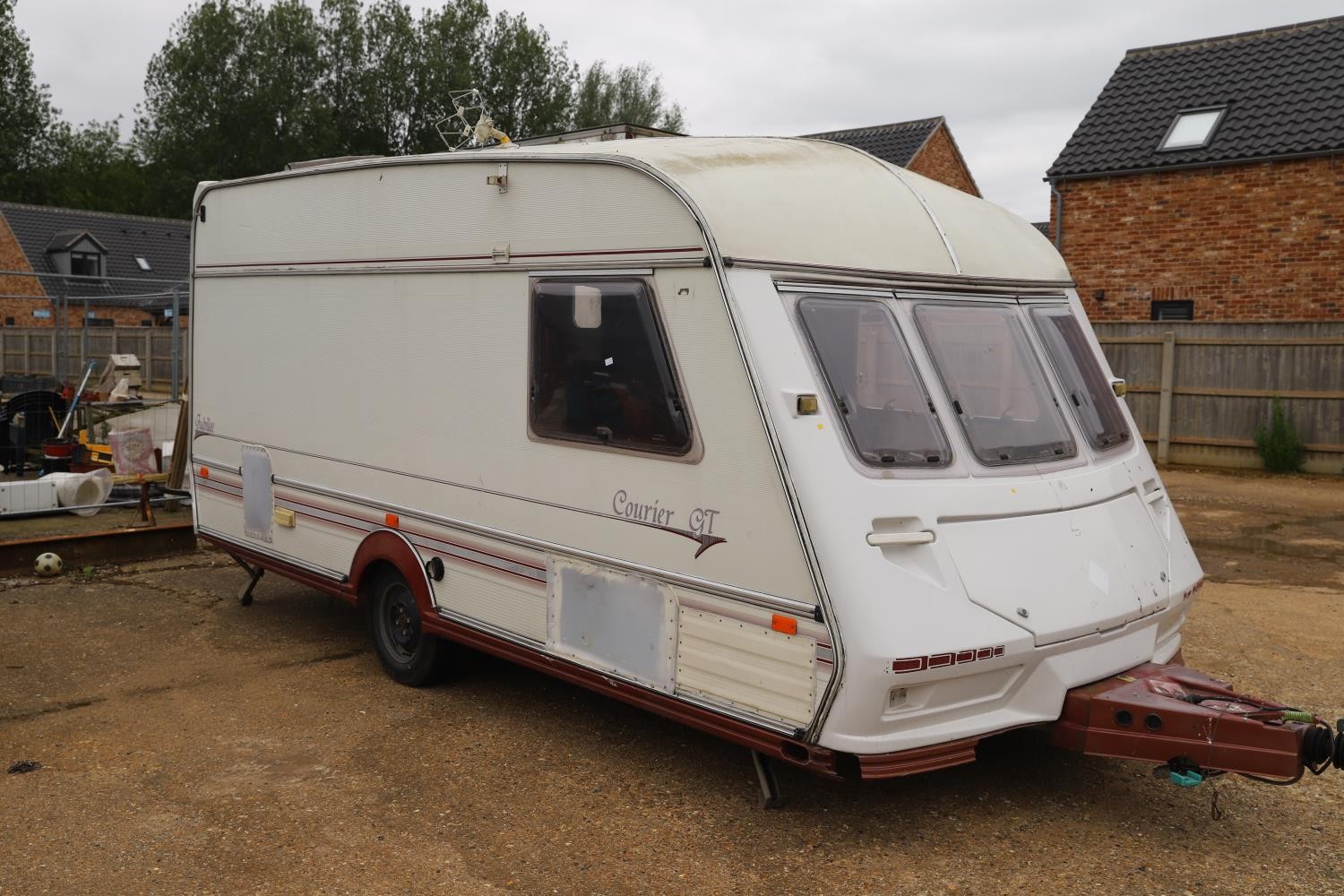 Jubilee Courier GT caravan, as seen