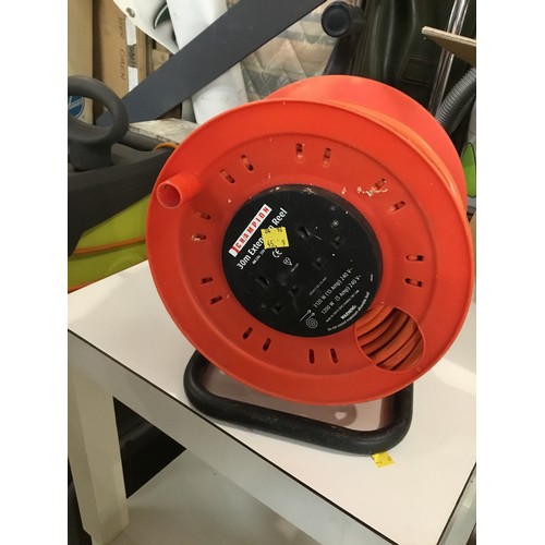 30m extension reel - needs new plug