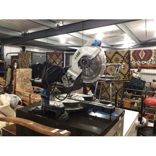 Mac Allister 1500w circular saw - warranted until 12 noon Tuesday ...