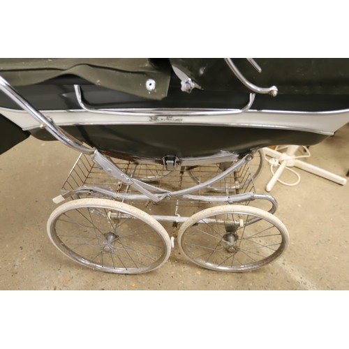 Silver Cross pram circa 1974