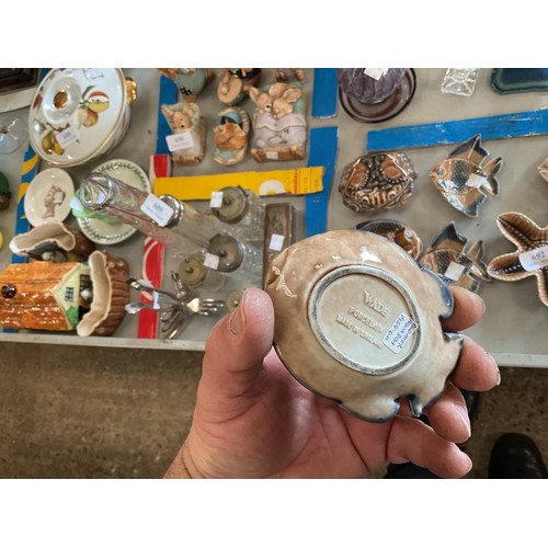 Wade collection of sea themed items