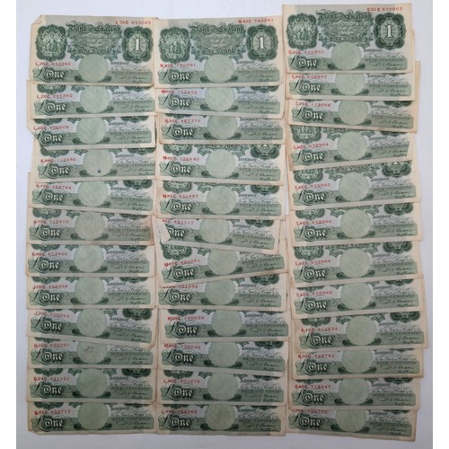 British Bank Notes; £1 Notes, Single Notes Most Appear to Be Circulated ...
