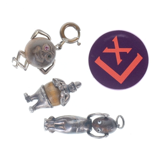 Antique Silver Charms inc. Touch Wud, Fumsup, 8g