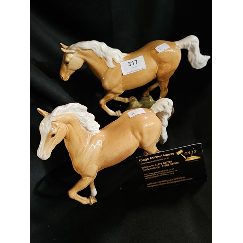 Gorgeous Beswick figurine of a running horse in fabulous condition ...