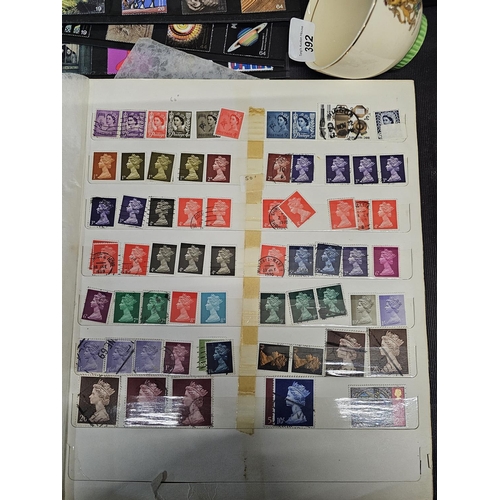 Large collection of stamps in album philatelists lot