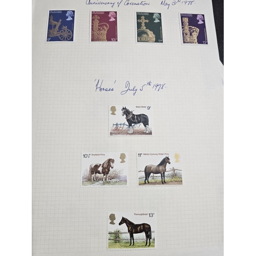 Very large collection of world wide stamps