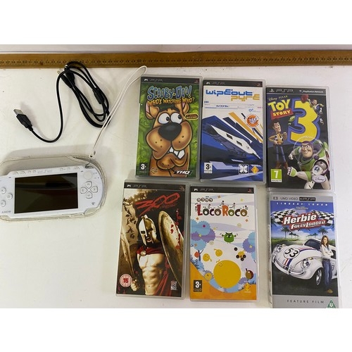 Sony PSP-1003 console in white with charging cable, memory stick, UMB ...