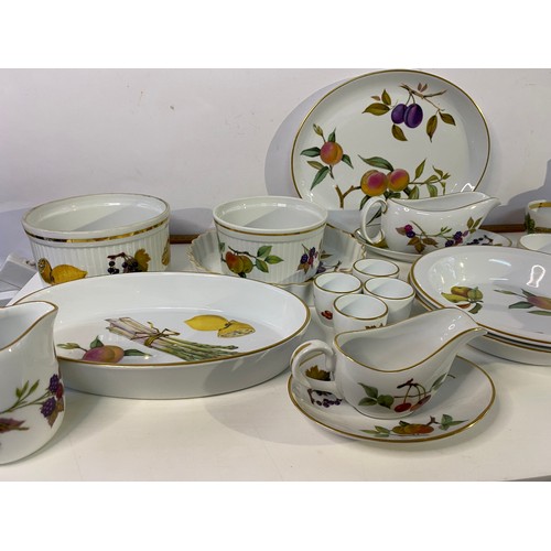 Collection of Royal Worcester 'Evesham' tableware comprising serving ...