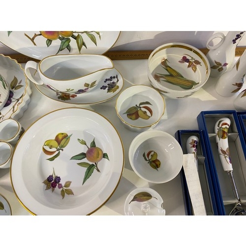 Collection of Royal Worcester 'Evesham' tableware comprising serving ...