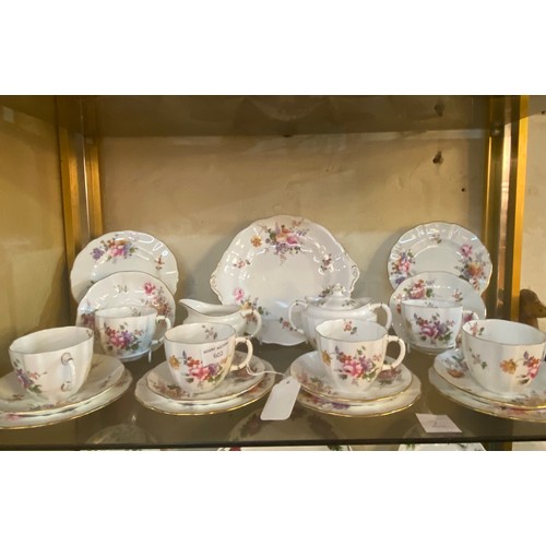 Royal Crown Derby 'Derby Posies' 21 piece tea set