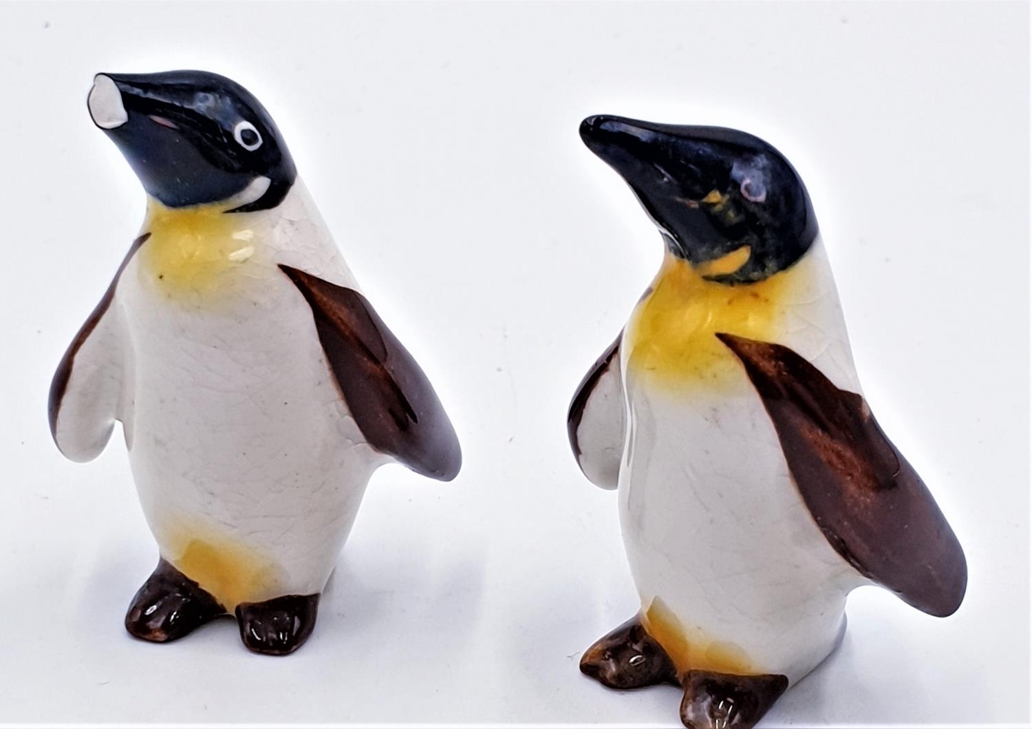 BESWICK 4cm MODELS OF TWO PENGUINS (At Fault)