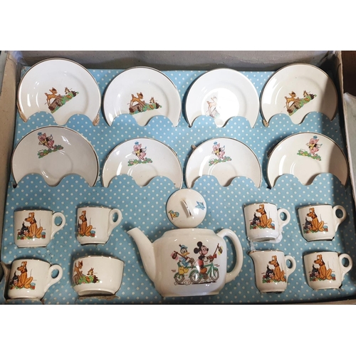 BESWICK CERAMIC CHILD'S WALT DISNEY TEASET (Original Box)