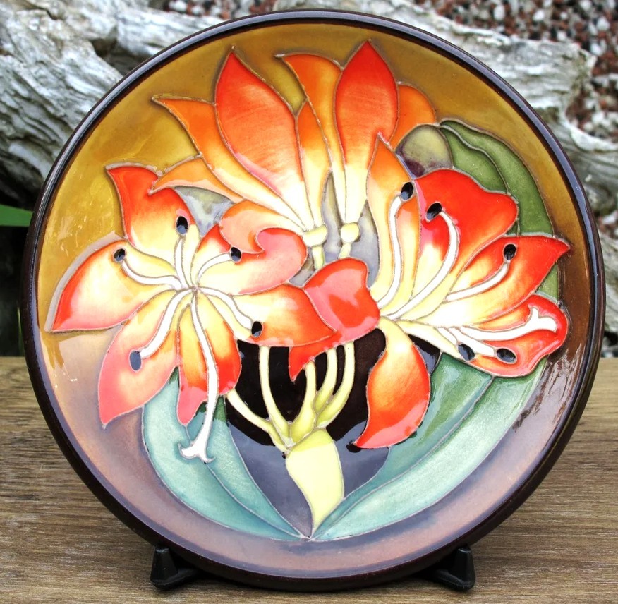 MOORCROFT 10cm COASTER "NATAL LILY" (Shape No 780/4) (Gold Member 2024/ ...