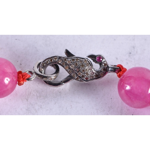 A CHINESE TOURMALINE AND DIAMOND NECKLACE. 129 grams. 60 cm long.