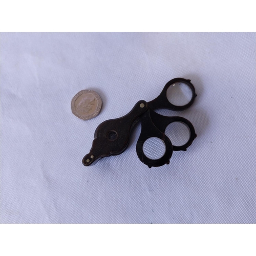 bakelite triple glass eye loop