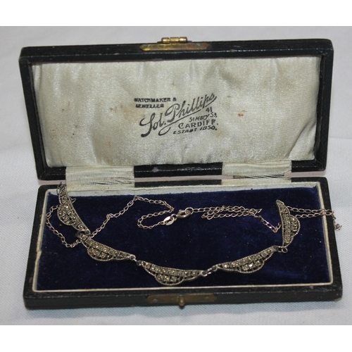 SET OF ROSITA PEARLS IN PRESENTATION BOX AND MARQUESITE NECKLACE ...