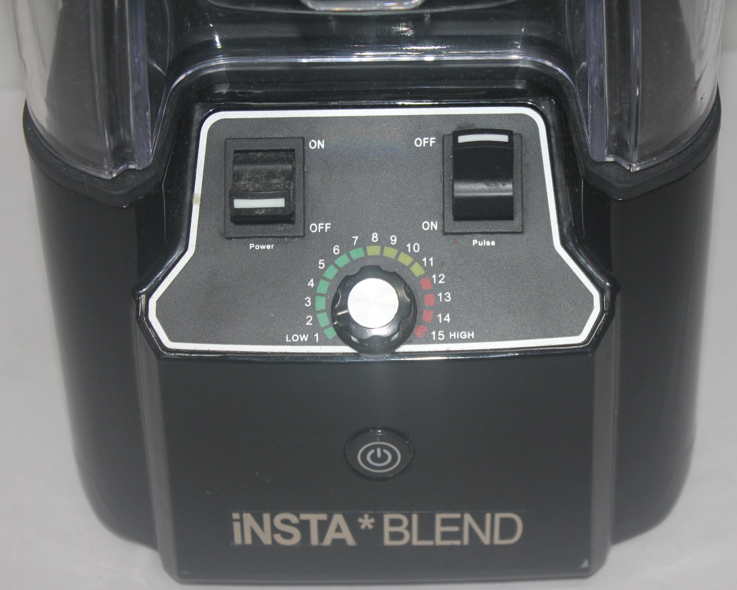 INSTA BLEND FOOD BLENDER