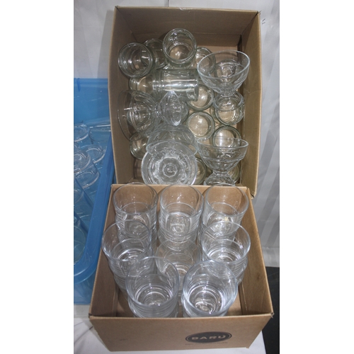 MISCELLANEOUS GLASSWARE
