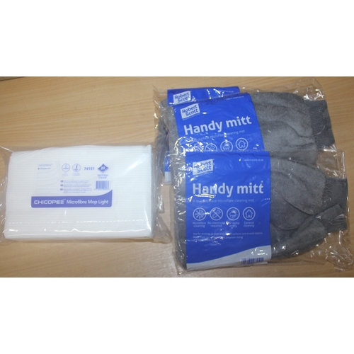 2 BOXES OF CHICOPEE MICROFIBRE MOP LIGHT, 9 PACKS OF 50 CLINELL ...