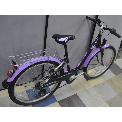LADIES XOXO 6 SPEED BIKE
