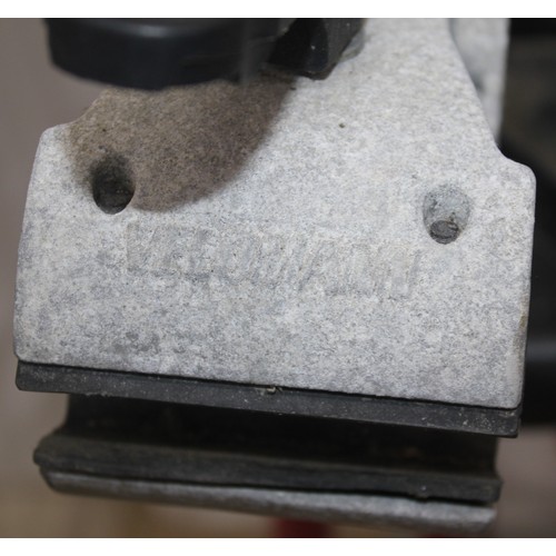 BIKE TRIM V2500 REPAIR STAND