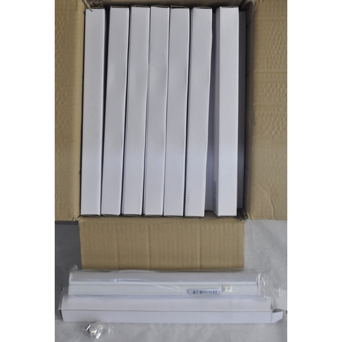 BOX OF 32 LED T5 BATTEN TUBE LIGHT FITTINGS - MODEL T5-SR030-4W T ...
