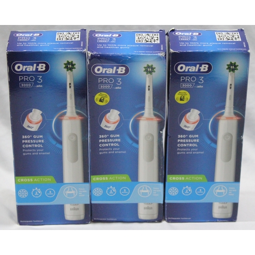 3 ORAL B PRO 3 3000 ELECTRIC TOOTHBRUSHES