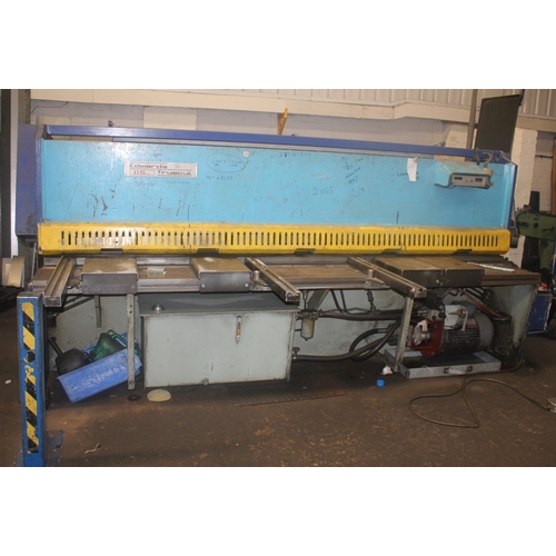 EDWARDS TRUE CUT 6.5mm GUILLOTINE WITH 11fT BED(TO BE SOLD HAMMER PLUS ...