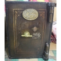 RATNER SAFE WITH KEY