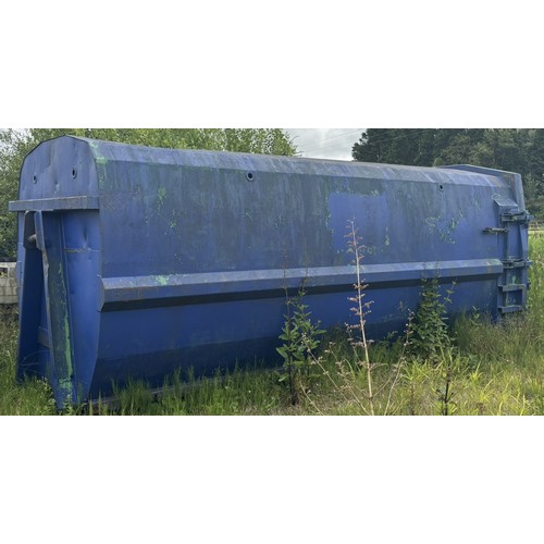 35 CUBIC YARD ROLL ON ROLL OFF ENCLOSED SKIP LOT TO BE SOLD HAMMER P