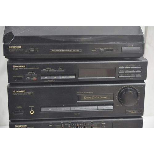 PIONEER HI-FI WITH SEPERATE TURNTABLE AND TUNER