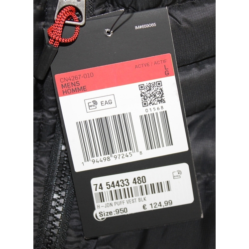 NEW NIKE AIR JORDAN GILLET AND 2 x NEW NIKE WINTER JACKETS (XS, S, L)