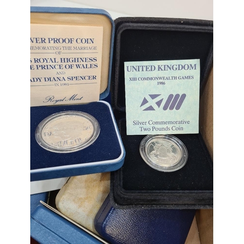 A quantity of silver proof coins incl. Commemorative examples, mainly £ ...