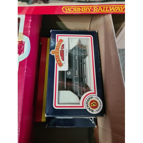 Four x 00 gauge tank engines including Bachmann GWR 32135 and other ...